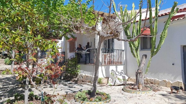 Casa Del Mar Is A Paradisiacal Place To Disconnect. In Front Of Clubu. - Peniscola