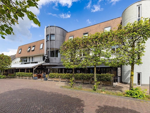 Discover Comfort & Luxury In 2 Modern Units In Scenic Made, North Brabant - Breda