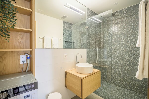 Crap Da Flem Is A Bright And Modern 3.5 Room Apartment For 4 People. - Flims