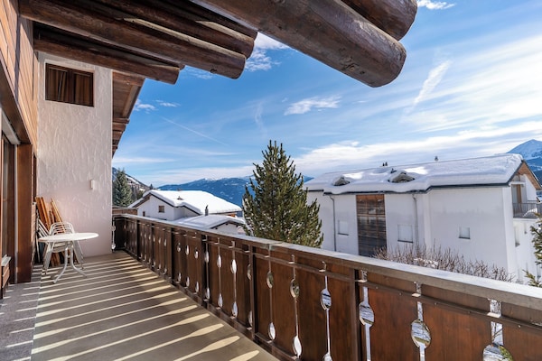 4.5 Room Family Apartment In Flims With Sunny Terrace And Garden Access. - Lax