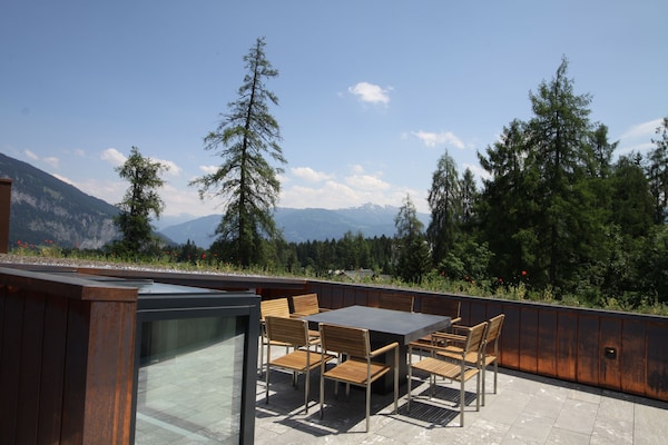 Luxus 5.5-zi.-wohnung, 240m², 4 Bäder, Für 8 Pers., Top-aussicht In Flims. - Laax