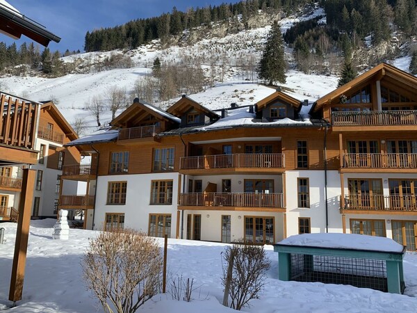 Cosy Apartment For 4 Guests With Pool, Wifi, Tv, Terrace And Parking - Rauris