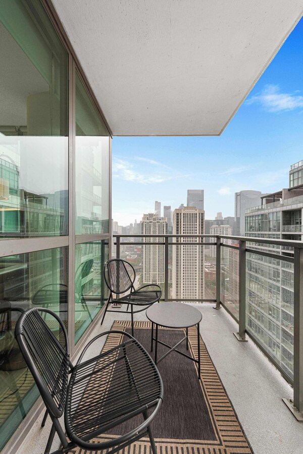 Brand-new 3br: City Views, Prime West Loop Spot - Fuller Park - Chicago