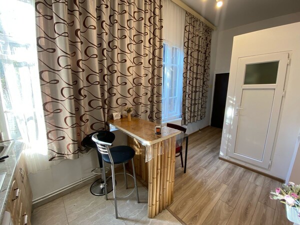 Apartment In Old Tbilisi - Tbilisi