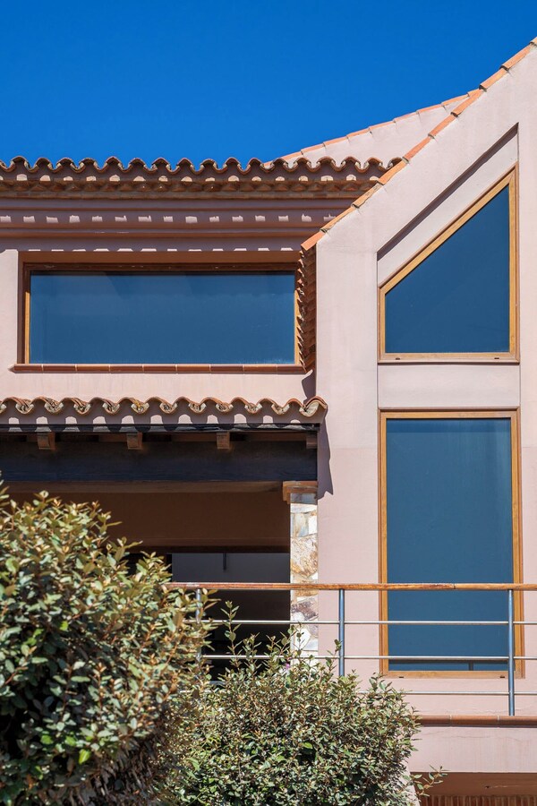 Luxury Sea View Villa Adjacent To Beach And Golf At Alcaidesa And Sotogrande. - Sotogrande