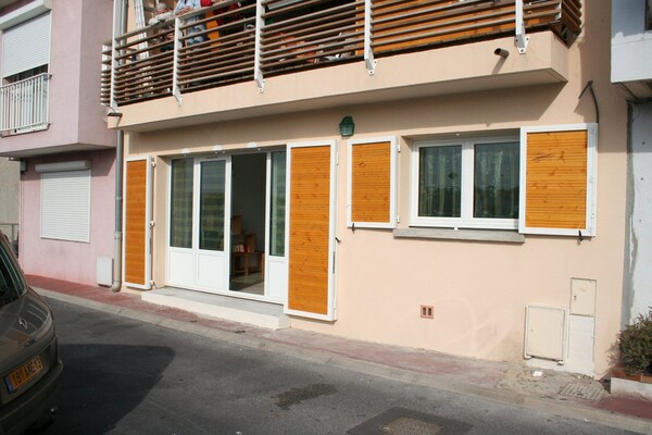 Appartement Dans Quartier De Pêcheurs Empreint D'authenticité - Bouzigues