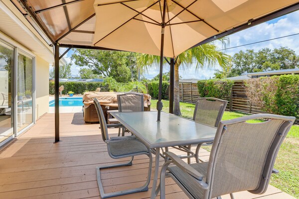 Private Pool & Patio: Sarasota Oasis Near Downtown - Sarasota, FL