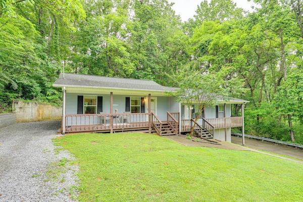 3 Mi To Cherokee Reservoir: Blue Haven Bungalow - Morristown, TN