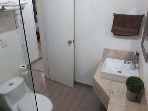 3 Br House +2 Ac @ Caña Hueca & Starbucks Fuente - Tuxtla Gutiérrez