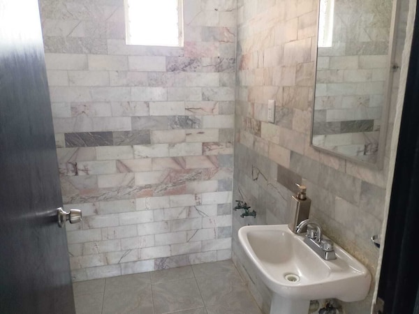 Nice Apartment Located In Downtown Colima (Petfriendly) - Colima