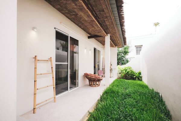 Charming 2-br Seaside Haven - Ko Samui