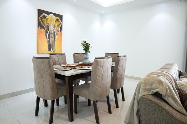 Grand Standing 3 Chambre Salon - Dakar