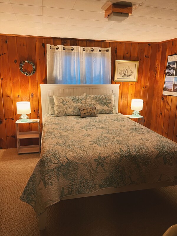 Charming 2-bedroom Cabin With Wifi, Ac In Tranquil Ogunquit - Ogunquit, ME