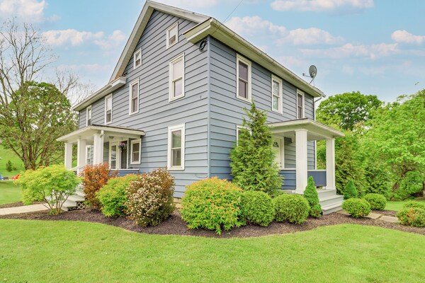 Ski, Hike & Fish: Pet-friendly Home In Saylorsburg - Franklin Hill Vineyards, Bangor