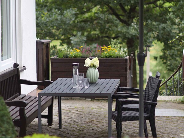 Ferienwohnung 'Stötenberg' Mit Bergblick, Privatem Garten Und Wi-fi - Bad Fredeburg