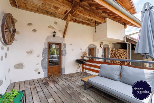 Maison Savoyarde De Charme Entre Lac Et Montagnes - Talloires-Montmin