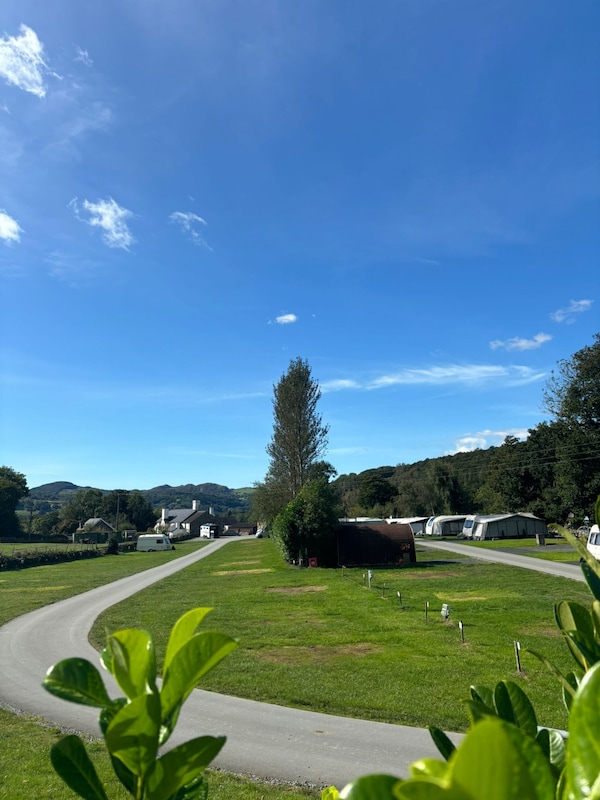 Campsite Close To Dyfi Bike Park,cader Idris,mach Loop,snowdon And Zip World. - North Wales