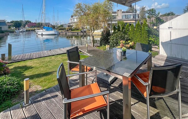 Gemütliches Haus Mit 3 Schlafzimmern In. - Lemmer