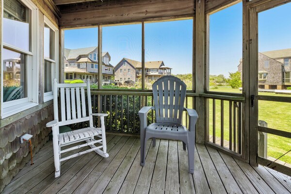Cv9b: Net House B - Waterfront Studio With Screened Porch! - Ocracoke, NC