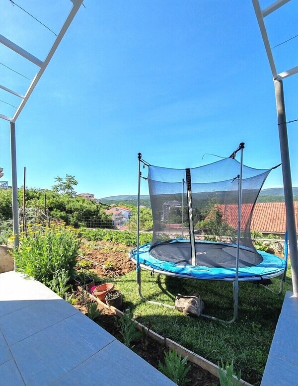 Apartments Sea Sky View / 1 Apartment  Sea Garden Retreat - Ston