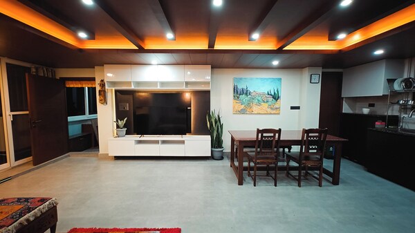 Your Ideal Gangtok Getaway  Comfort & Convenience In The Heart Of The City - Sikkim