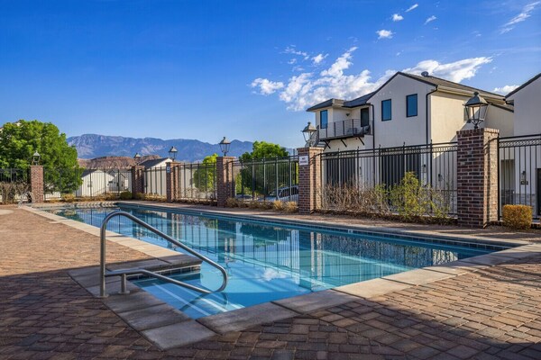 Elim's Gem W/ Pool  Bbq  Hot Tub N/ Sand Hollow - Hurricane, UT