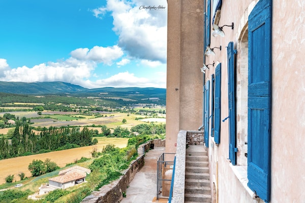 En Provence, Près Du Mont Ventoux Gîte De Groupe Avec Musée De Vélos Anciens - Mont Ventoux