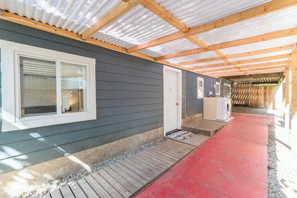 Cozy 2br Suite Near White Rock Beach - White Rock