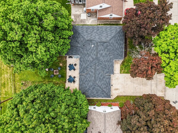 Gatsby Hideaway:  Boutique Stay Less Than A Mile To Lambeau Field - Hobart, WI