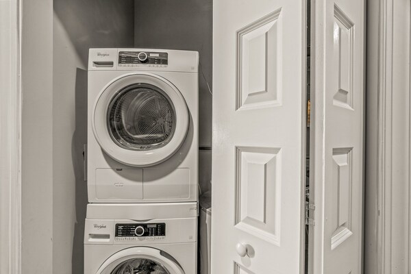 Luxury 2bd | Northern Libs | 2 Beds | Onsite Gym - Callowhill - Philadelphia