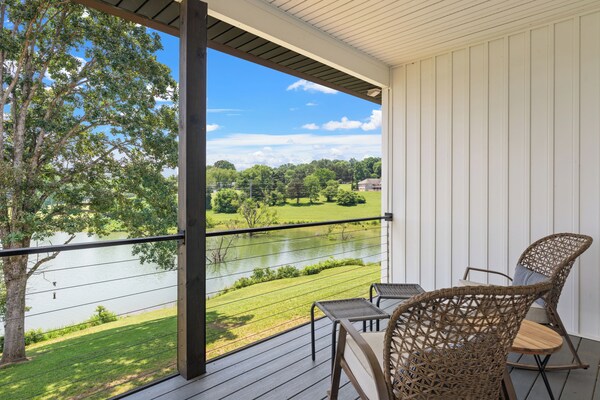 Cherokee Lake Condo Escape - Jefferson City, TN
