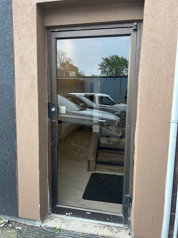 Elias Plaza Apt 1 \Nstylish Apartment In The Heart Of Downtown - Leamington