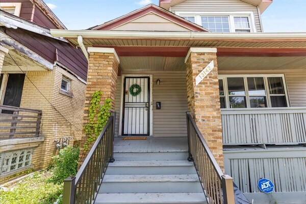 Charming 3-bedroom House With Ac, Wifi In Awesome Detroit - Grosse Pointe, MI