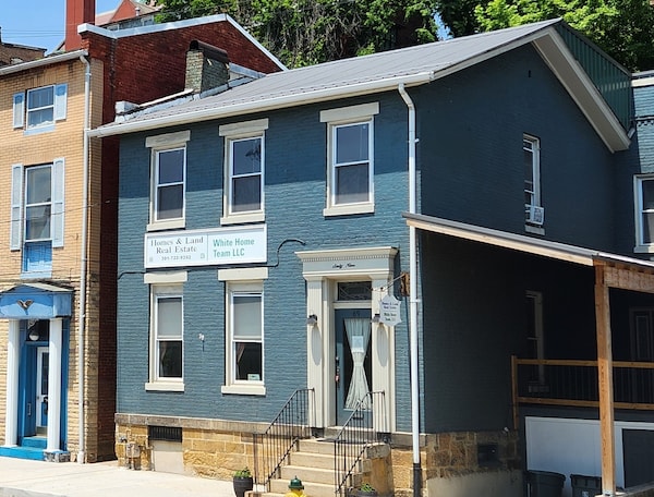 Charming 2-bedroom Apartment With Equipped Kitchen And Ac, In Cumberland, Md. - Cumberland, MD