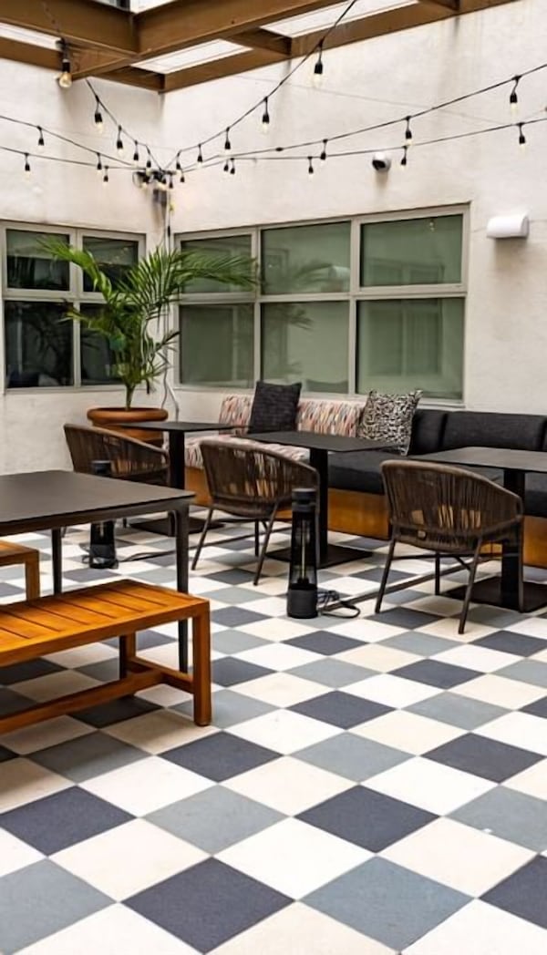 Stay Near Sfs Union Square, Wharf & Grace Cathedral In Boutique Hotel - San Francisco