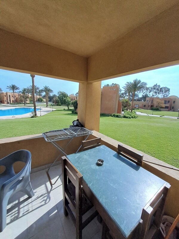 Your Dream Vacation Home  Sleeps 4, Private Bbq, 5 Resort Perks! - Egipto