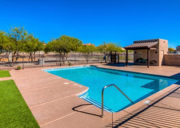 Sonoran Hacienda Escape - Tucson, AZ