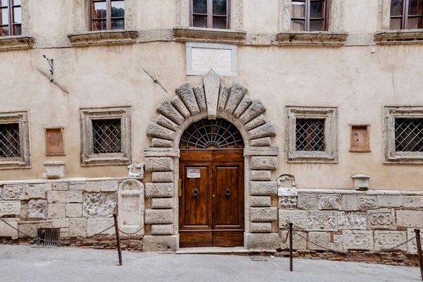 Apartment 'Appartamento In Palazzo Bucelli' With Balcony And Wi-fi - Montepulciano