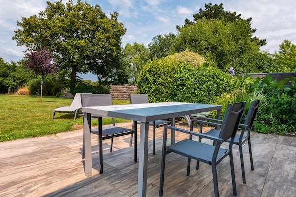 Petite Maison 'La Clé Du Bonheur' Avec Terrasse Privée, Jardin Partagé Et Wi-fi - Morbihan