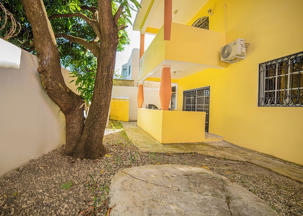 Spacious And Secure Villa 5 Minutes From The Beach - Puerto Plata