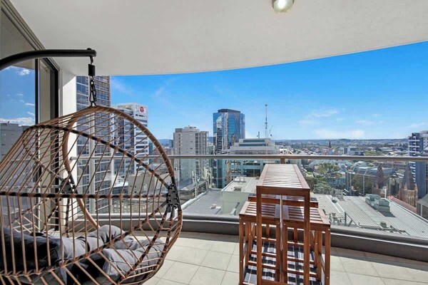 Arcade In The Sky- Views, Games & Vibes - Spring Hill