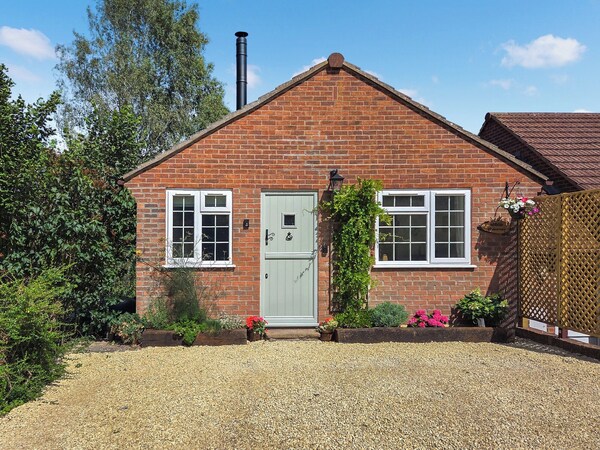 1 Bedroom Accommodation In Newnham Forest Of Dean - Forest of Dean