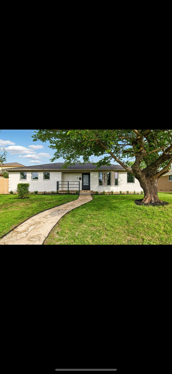 Spacious 4-bedroom House In Charming Dallas With Ac, Wifi - 메스키트