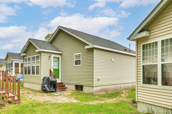 1 Mi To Beach: Cottage W/ Pool Access In Wells - Wells, ME