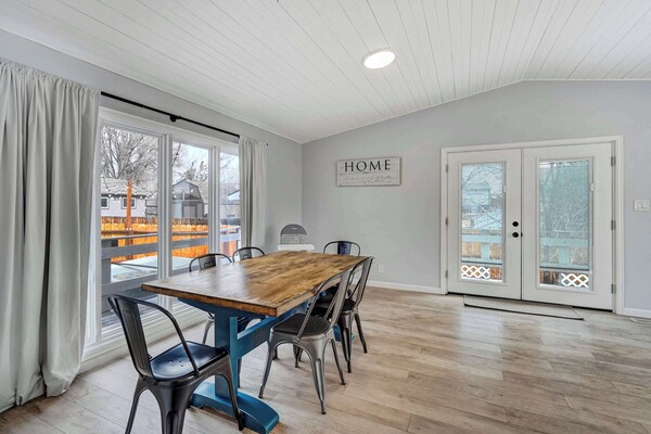 Parkside Estate! House & Cottage W/ 2 Hot Tubs - Larkspur, CO