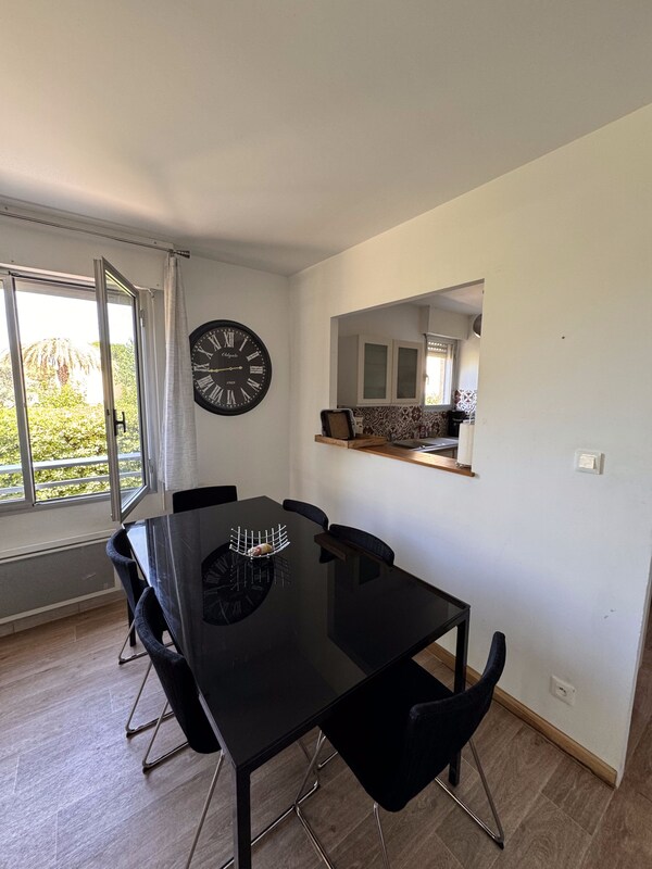 Charming T2 Apartment Near Center And Beach Sanary-sur-mer - Bandol