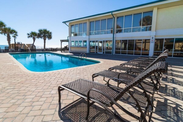 Beaches And Waves Resort View 2nd Floor - Litchfield Beach, SC