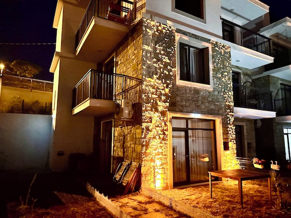 Green Roof Villa - Gökçeada