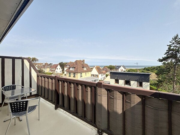 Duplex 3 Pièces, 6 Pers., Vue Mer, Parking Privé - Merville Franceville-Plage