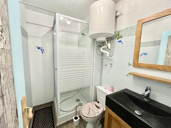 Appart P2 3 Pers Avec Garage & Piscine - Aigues-Mortes